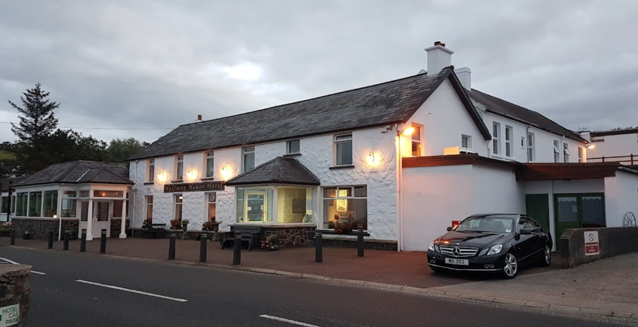 Halfway House Hotel | Visit Larne